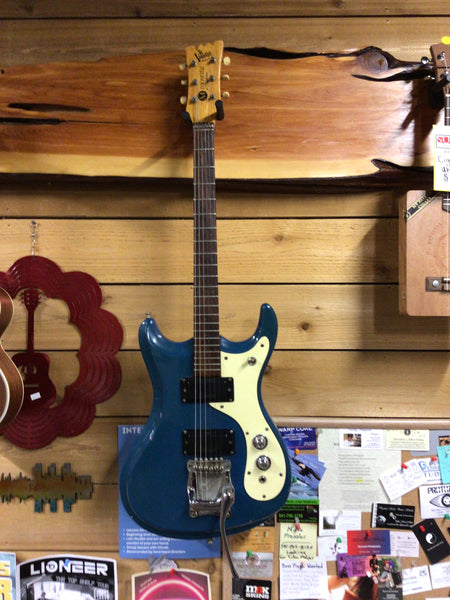 Mosrite Ventures Ink Blue W/O.H.S.C Used – Sunday Guitars