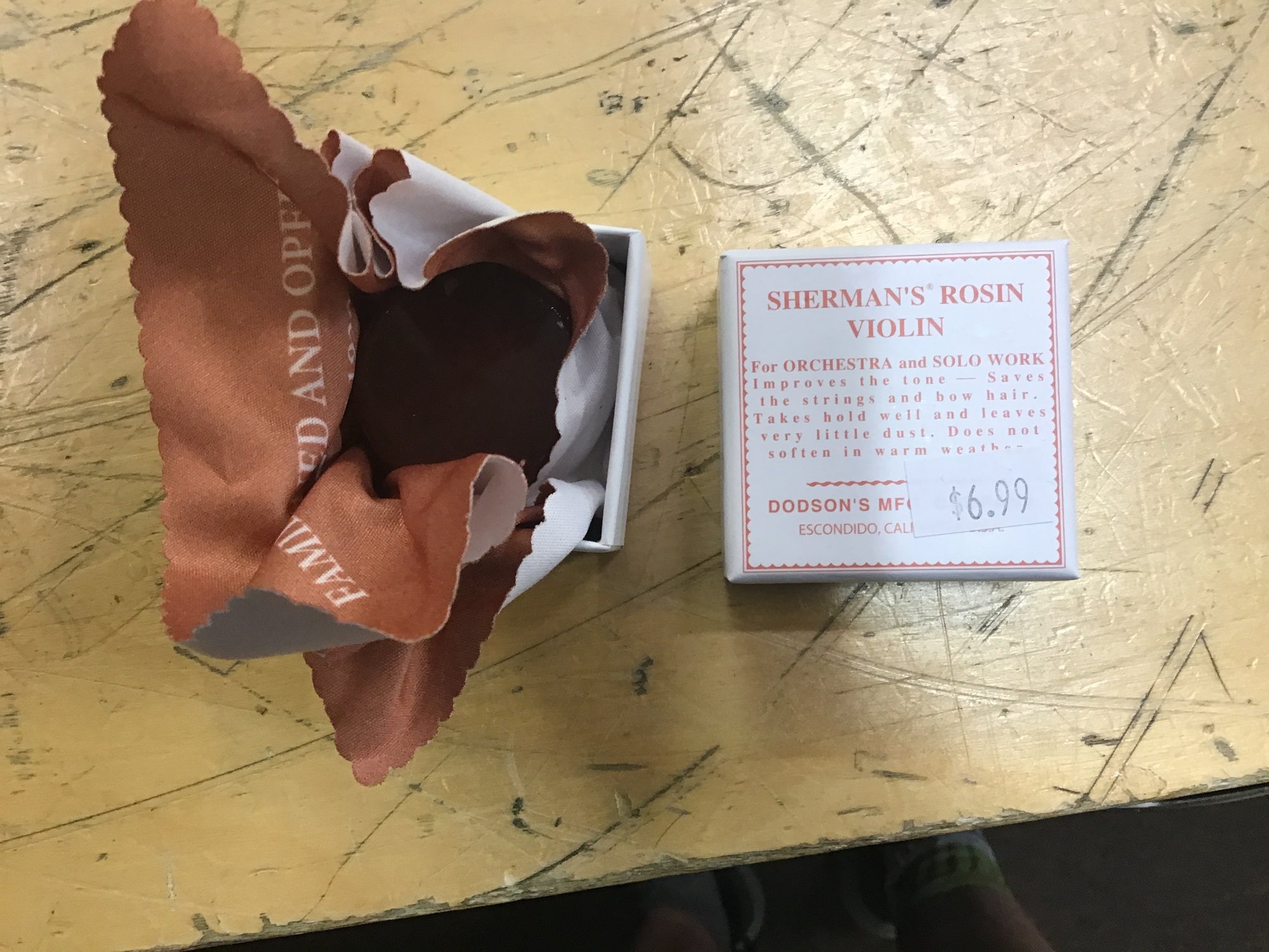 Sherman Bow Rosin Violin – Sunday Guitars